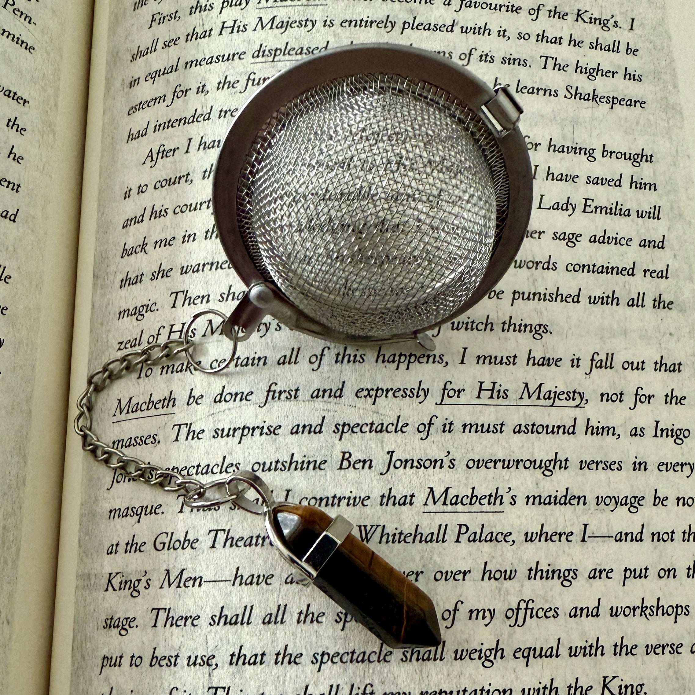 Loose Leaf Tea Steeper - PENDANT LARGE (BROWN) – The Wicked Press